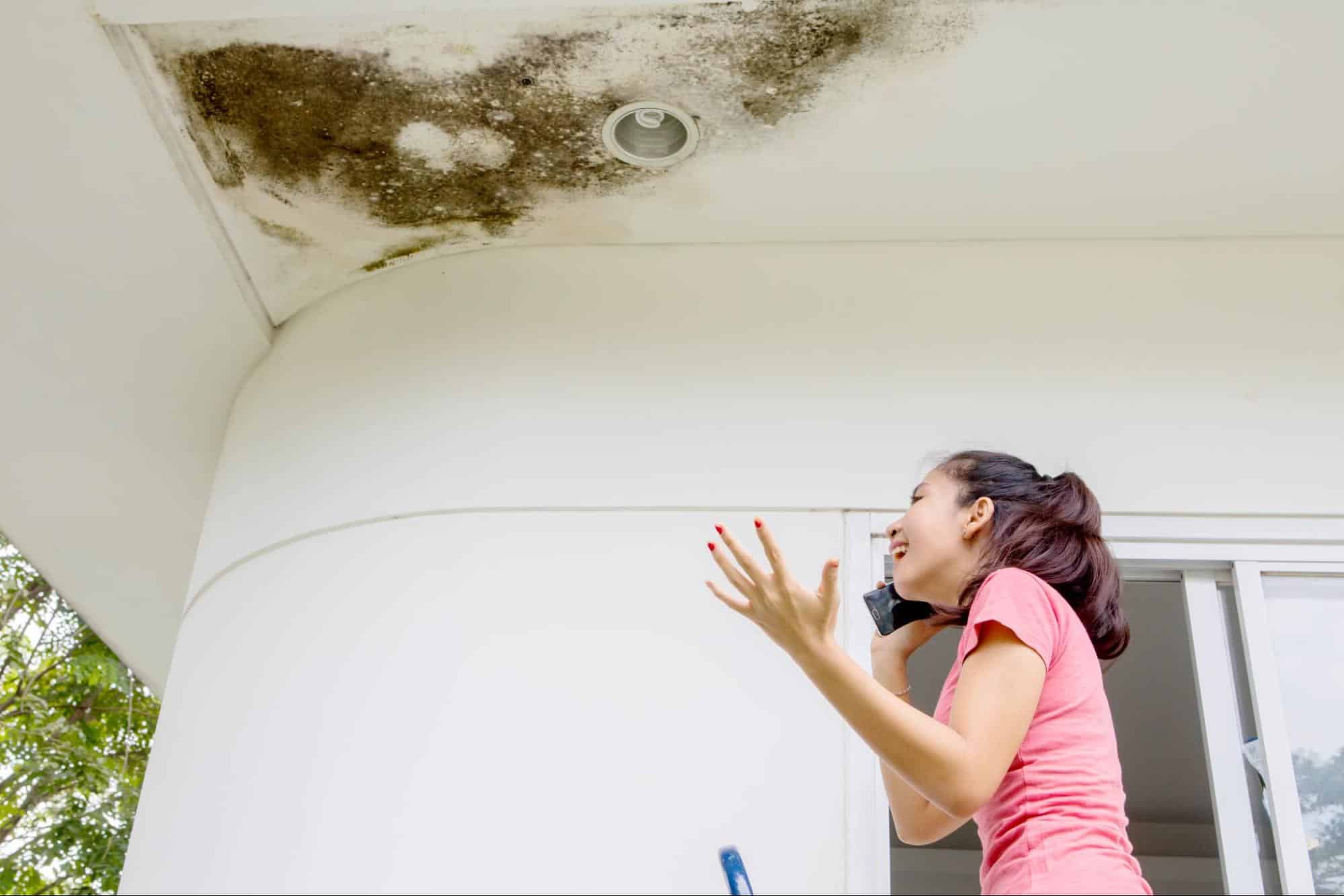 แก้ปัญหาน้ำรั่วเพดาน ช่วงหน้าฝนให้หมดไป โดยช่างมืออาชีพ